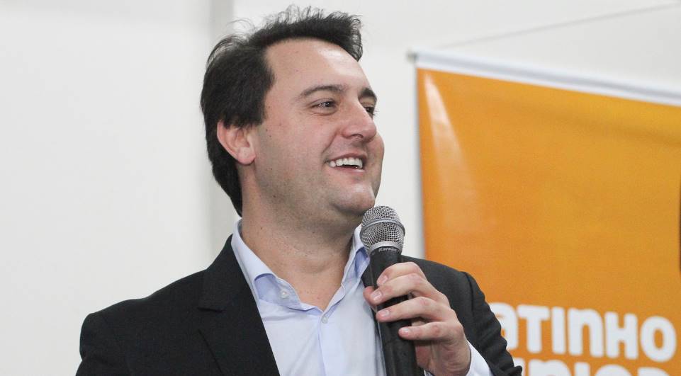 Ratinho Jr. lidera em intenções de voto para Governo do Paraná ...