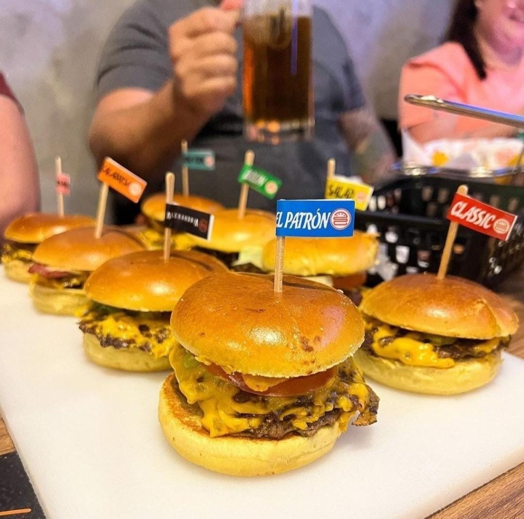 Alexandria Burger irá inaugurar nesta sexta-feira (17) em Araucária ...